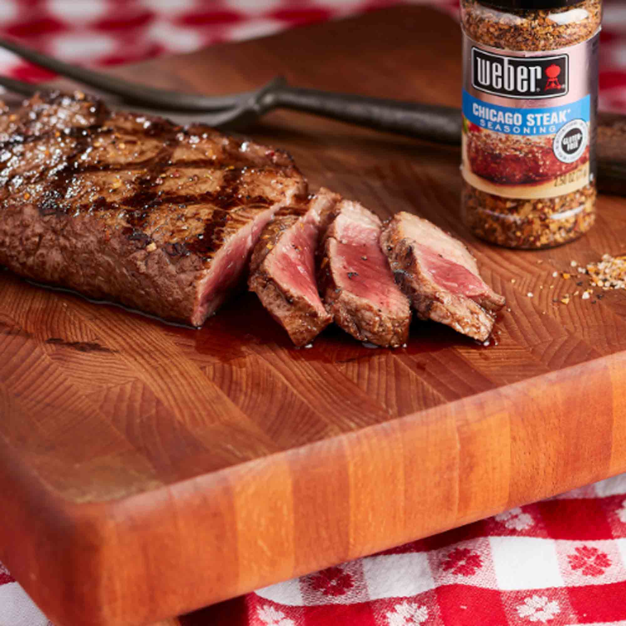 Weber Grill 7oz Filet Mignon 2-Pack and 14oz NY Strip Steak 2-Pack Com